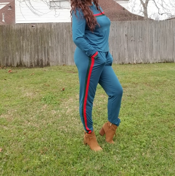Pants & Jumpsuits | Cute Casual Track Set | Poshmark